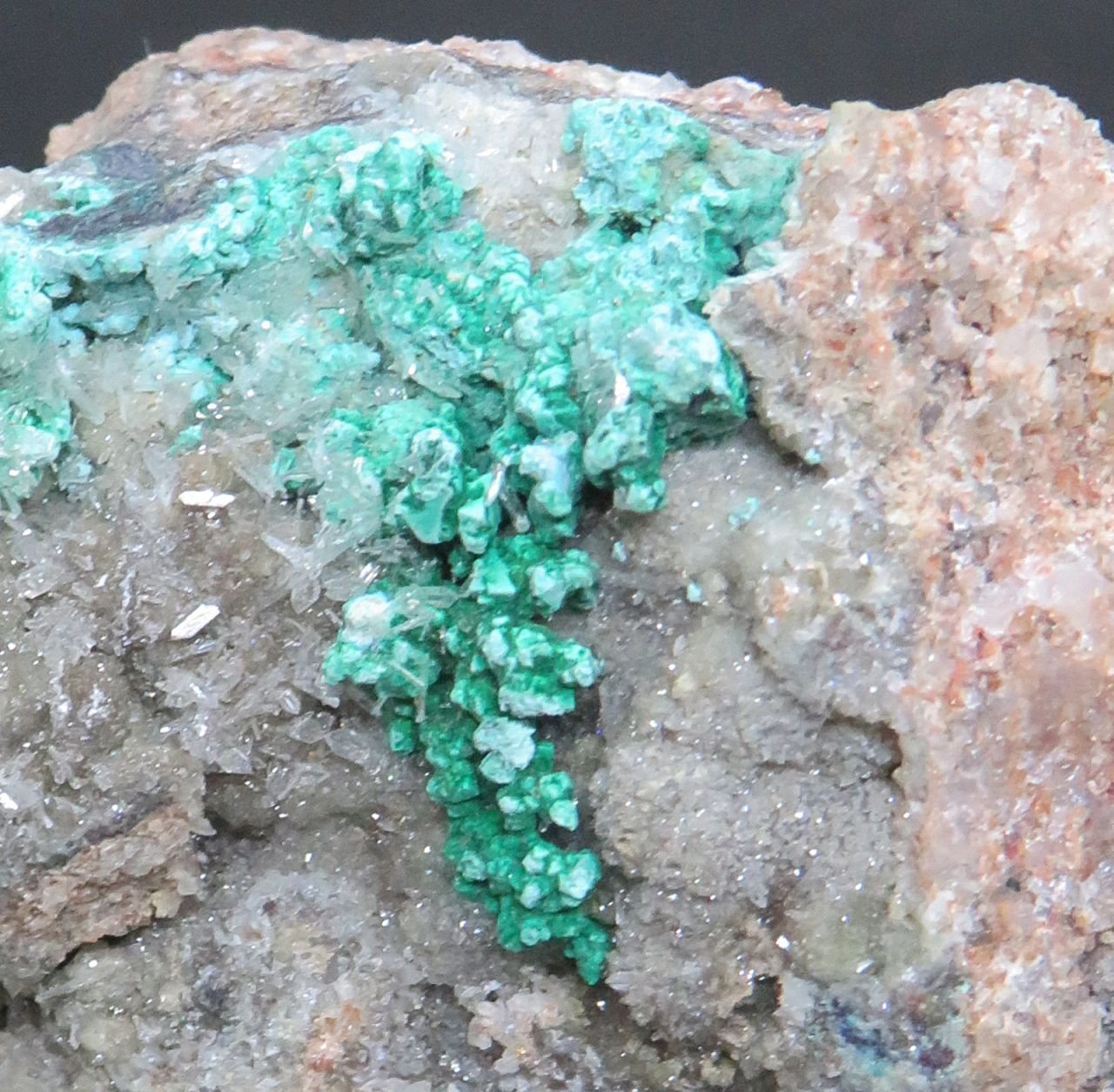 Hemimorphite and Malachite from the Kintore Open Cut, Broken Hill