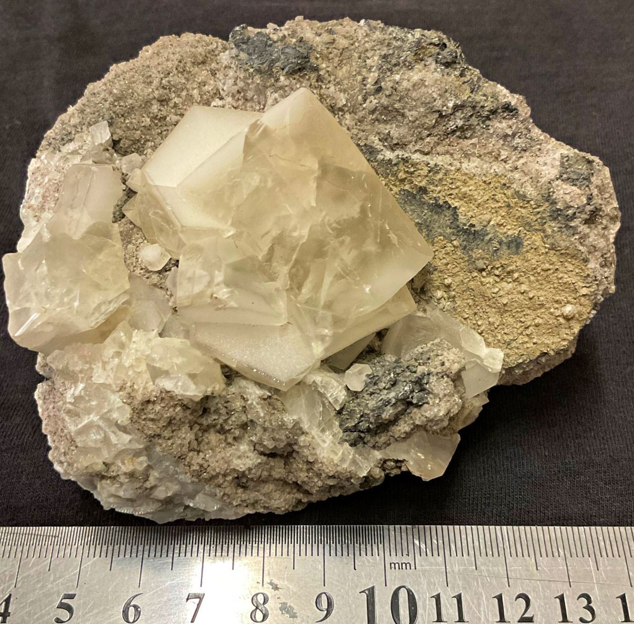 Southern Cross Calcite (stock code COL06SXC)