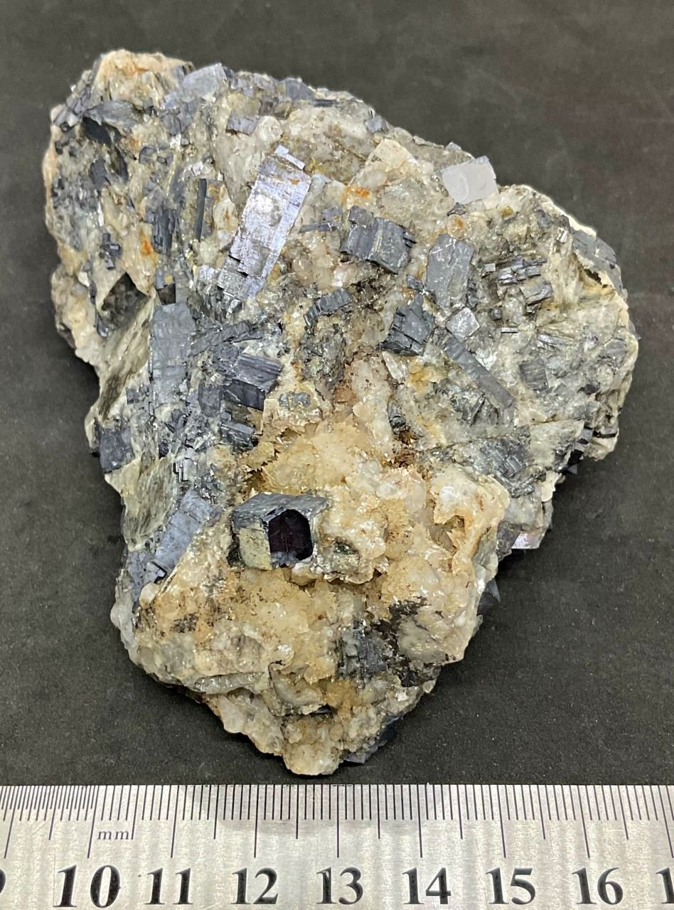 SOLD Galena Fault Breccia, NBHC Mine (stock code F9F2303)