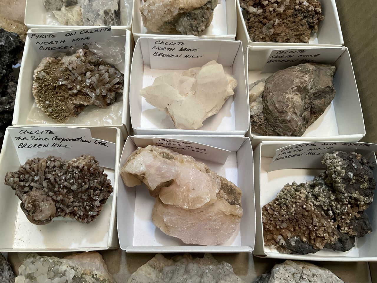 SOLD Calcite Flat, Broken Hill (stock code FlatCal0323)